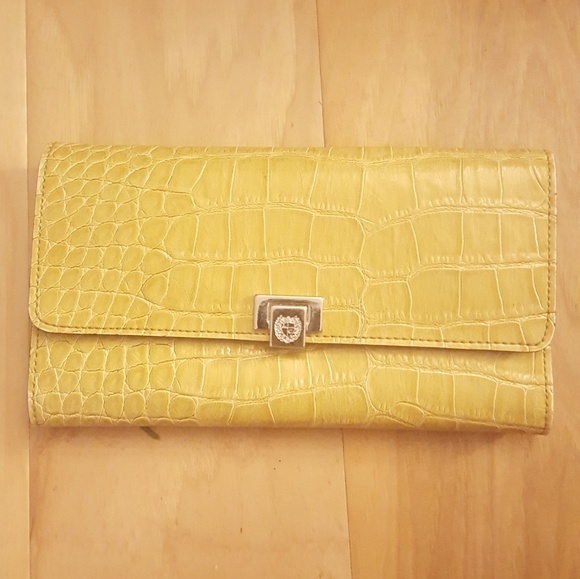 Liz Claiborne | Bags | Liz Claiborne Wallet | Poshmark